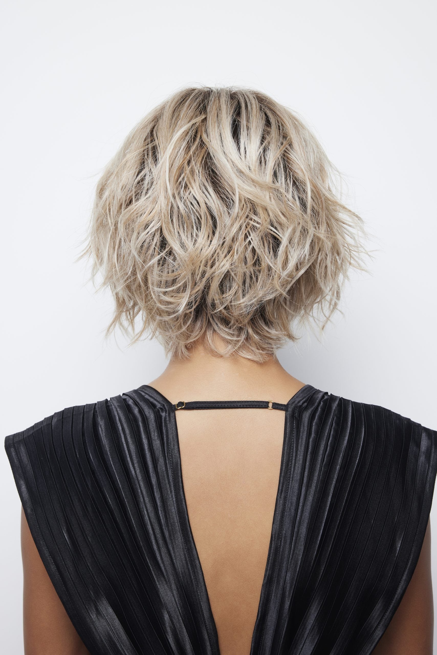 Joss by Rene Of Paris Synthetic Wig – CHIQUEL